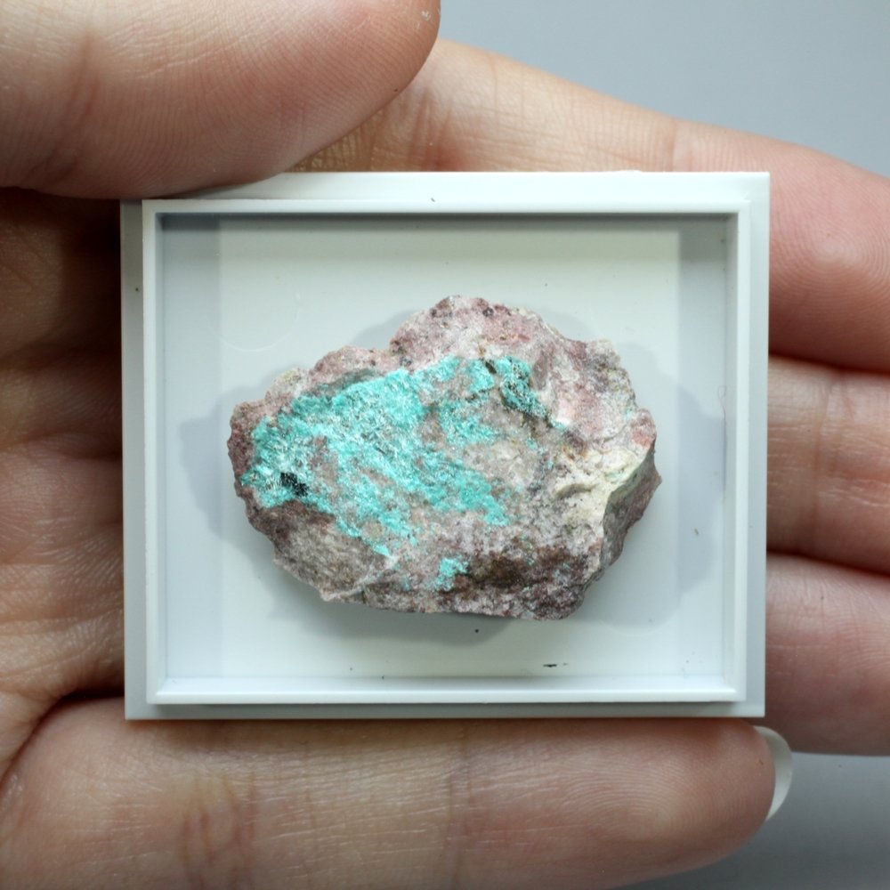 Ajoite