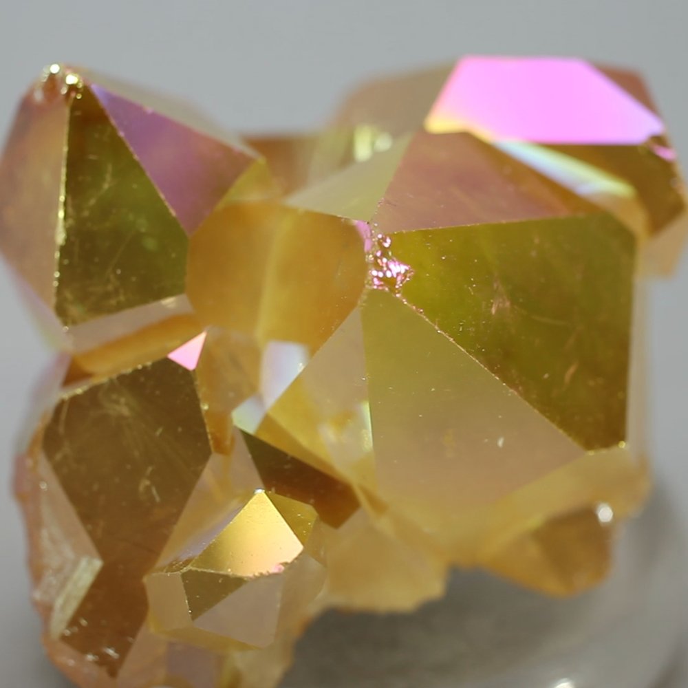 Ultra Aura Quartz