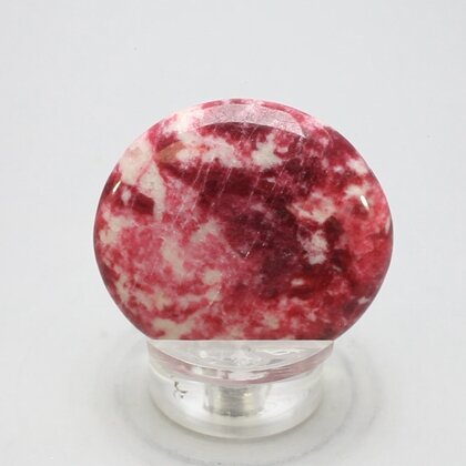 Thulite