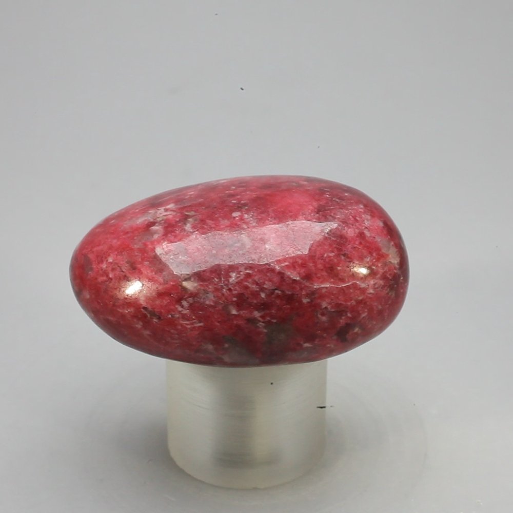 Thulite