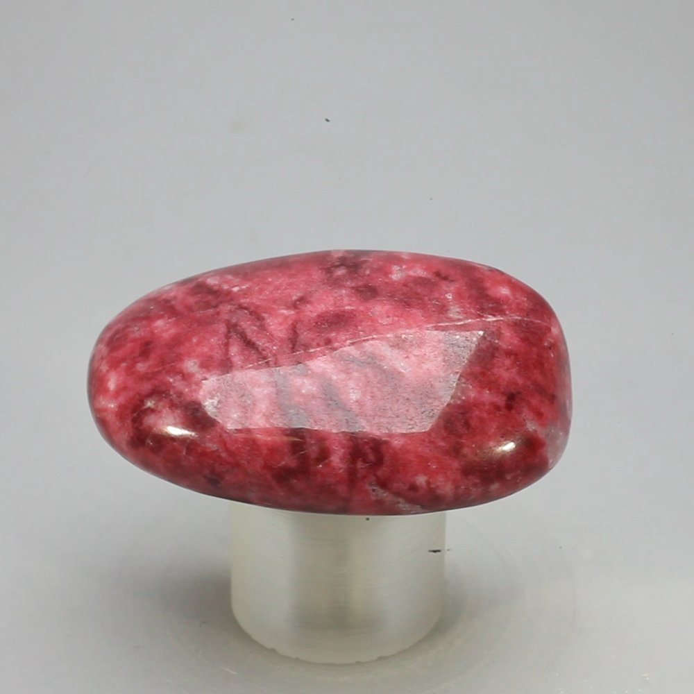 Thulite