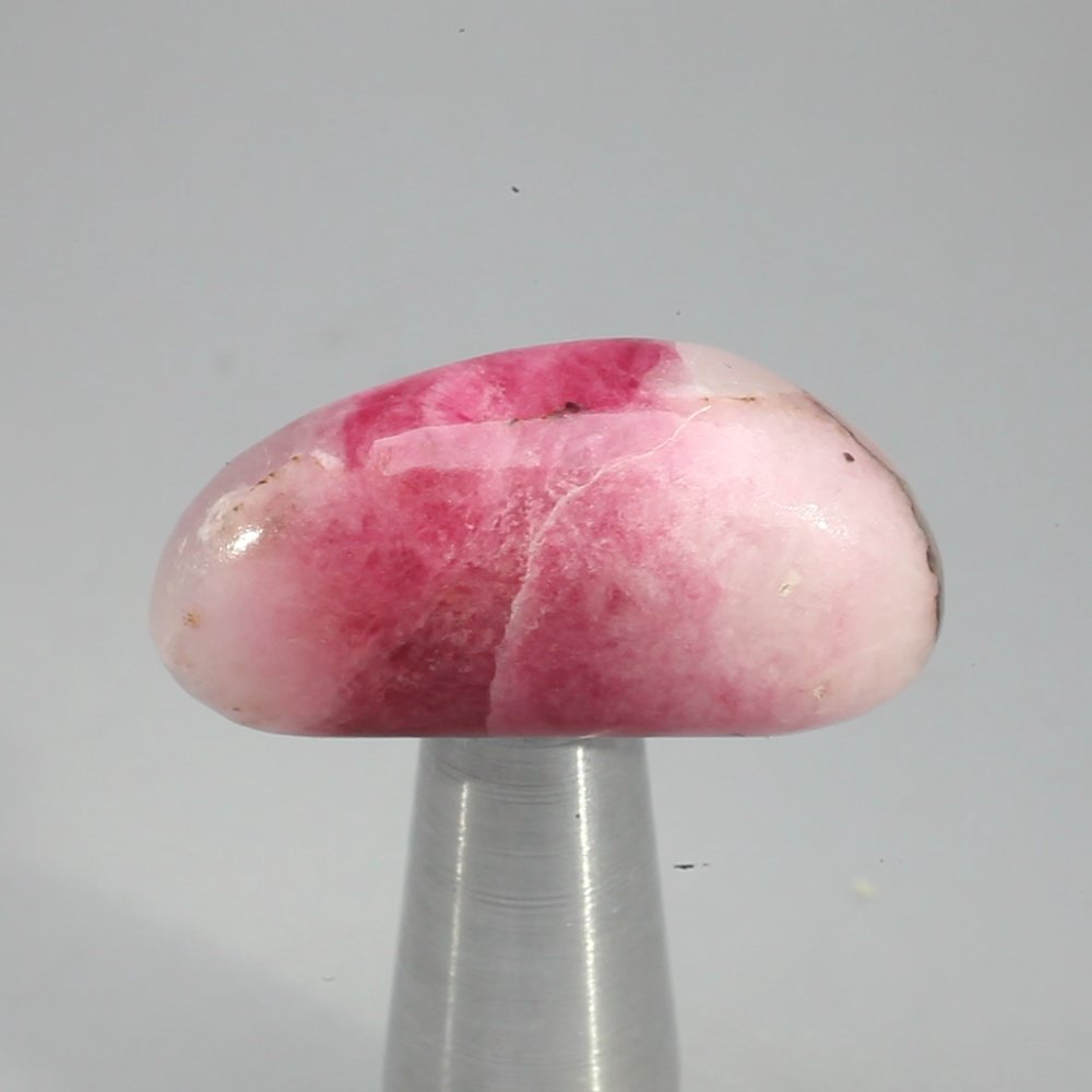 Tugtupite